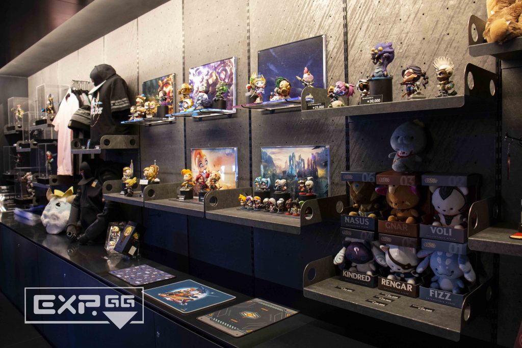 A Tour Of Riot Games Newest Esports Arena - LoL Park - EXP.GG